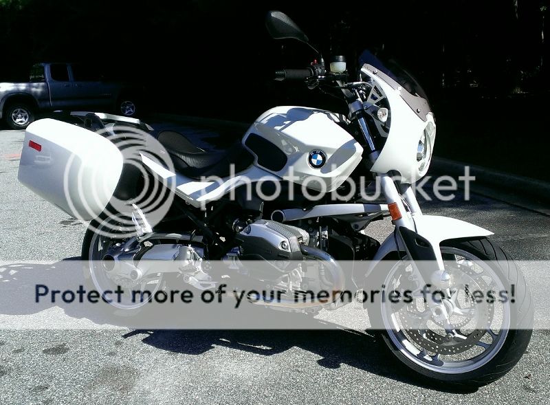 Finally installed the Trophy! | BMW R1200R Forum